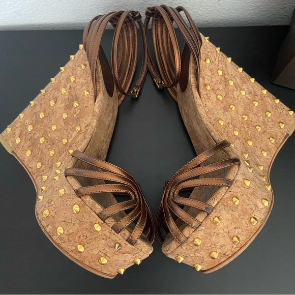 Gucci | Shoes | Gucci Metallic Brown Leather Studded Cork Wedge ...